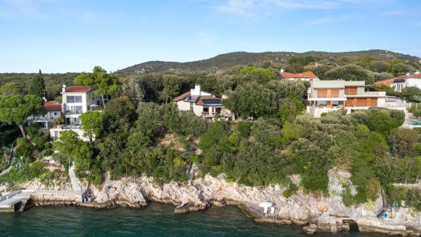 Private Bay Villa - Trieste