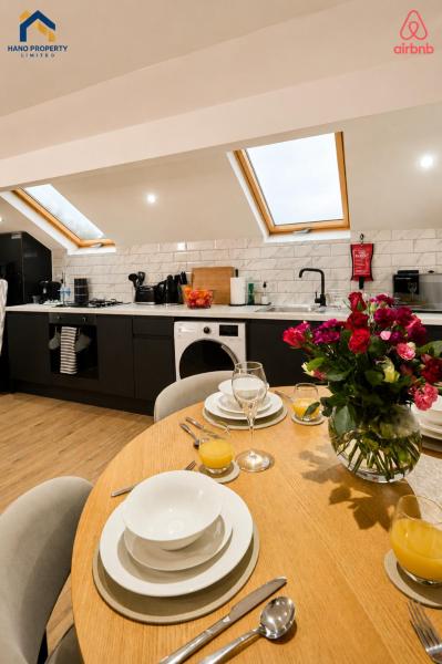 Stunning Skyview 2br Flat , Fast Wifi - Home Away From Home - Leeds Bradford Airport (LBA)