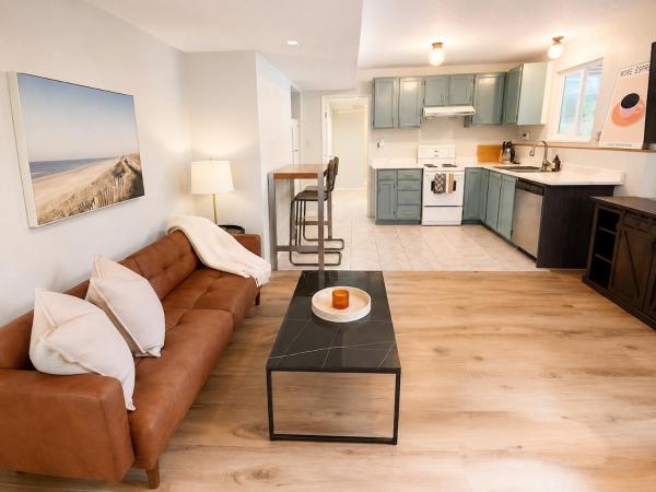 Home Away From Your Home - Port Moody