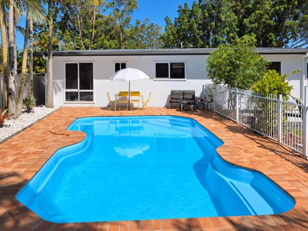 Your Own Saltwater Pool Near Mooloolaba Beach - Mooloolaba