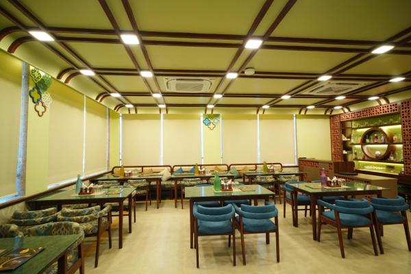 Hotel Shreshth Inn - Bhopal