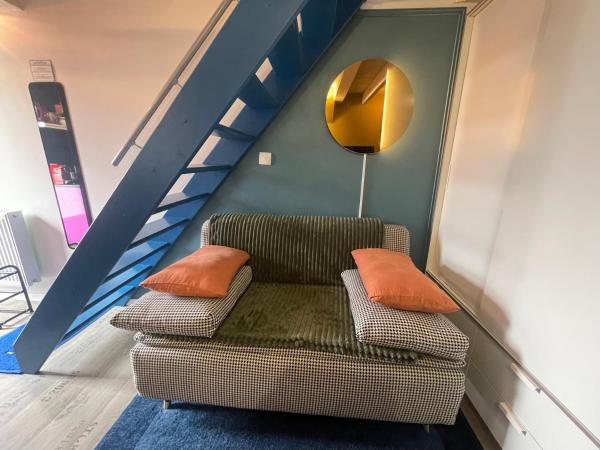 Studio Cosy Climatisé Avec Chambre Mansardée Monnet-mermoz Tram Métro 15 Mnparis - Villejuif