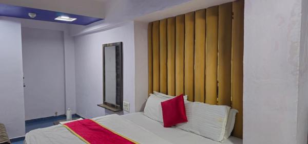 Hotel Signature - Ahmedabad