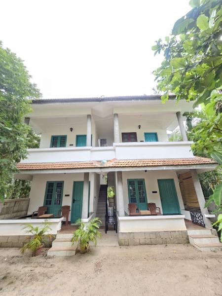 Hyza Villa Varkala - Varkala