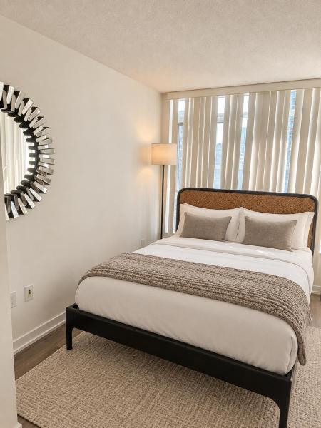 Gorgeous 1 Bedroom Condo In The Middle Of Downtown Toronto - Toronto