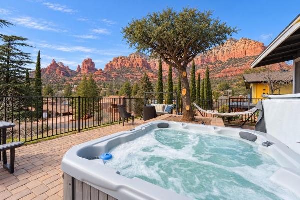 Heart Of Uptown Sedona With Epic Views Hottub Trails - Sedona, AZ