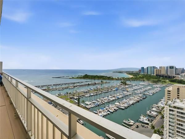 Ilikai 4br For 12, 2 Condos - Marina Views! - Honolulu, HI