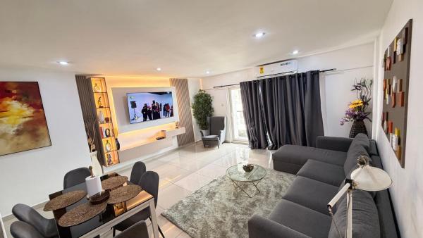 The Bloom Suites At The Gallery - Akra