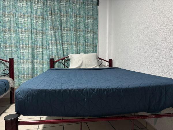 Room Near Aicm Airport - Morelos