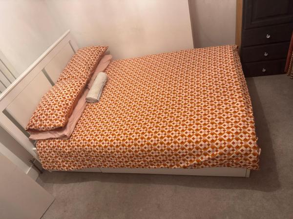 Private Room In Caversham - Wokingham