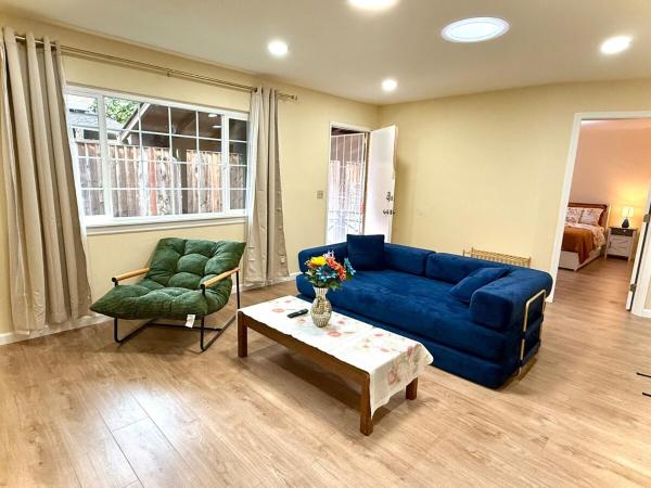 686 2br Retreat In Central Sj Walkable To Downtown - San Jose, CA