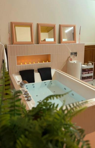 Suite Rose Privée Avec Balneo - Tourcoing
