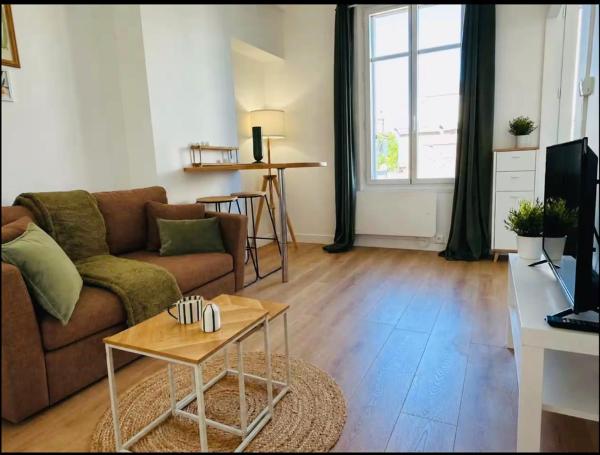 T2 Rénové Centre Tours - Jardin Privé - Proche Gare - Montlouis-sur-Loire