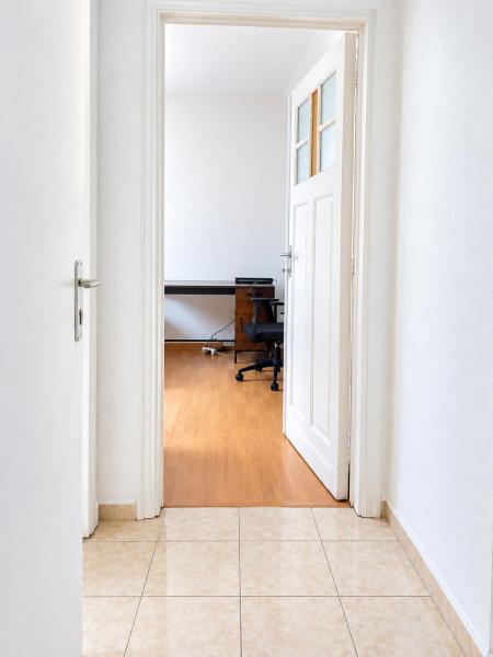 Chambre à Bruxelles Jette Avec Espace De Travail Et Wifi Gratuit - Bruselas