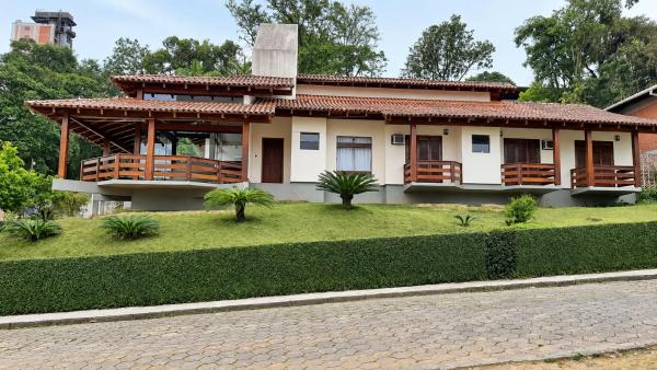 Alto Da Colina Hospedagem - Blumenau
