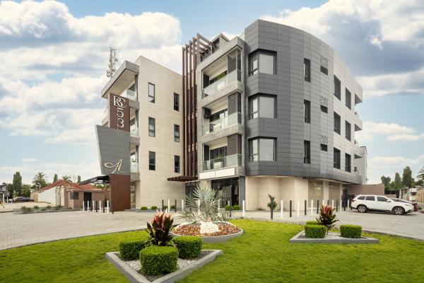 Luxury 2bedroom Apartment - Bc53 Residences, Labone - Akra