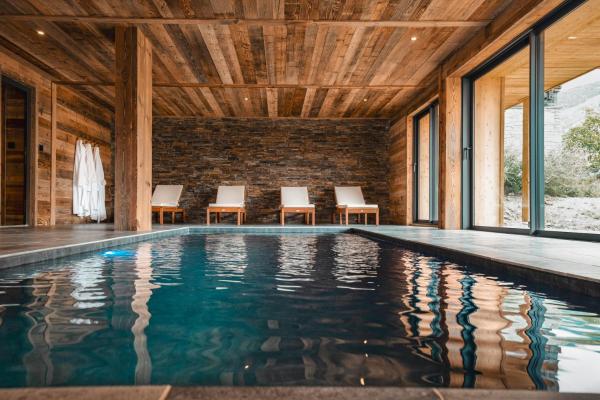 Luxury Chalet - 15 Personnes - Piscine & Sauna - Les Deux Alpes