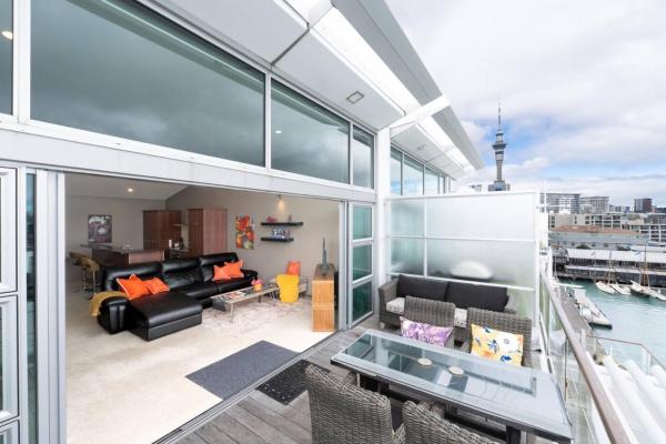 3 Bedrooms Penthouse Unit With Princes Wharf View - Auckland