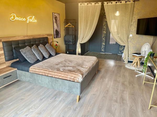 Cocon Au Calme Avec Parking Et Terrasse - Limoges