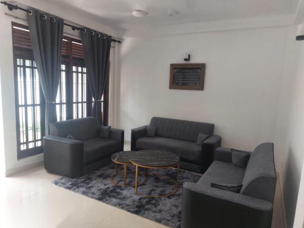 Sees Family Villa - Dehiwala - Colombo