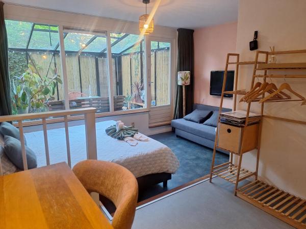B&b Berglust Rotterdam Met Serre En Gratis Parkeren - Rotterdam