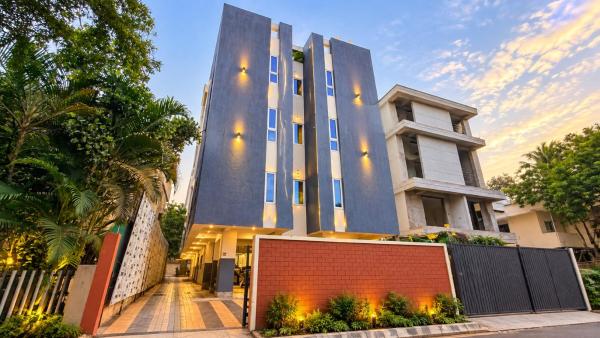 Regency Grande - Luxury 2bhk Apartment In Indore - Vijay Nagar