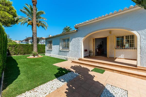 Villa La Brava - Playa Flamenca