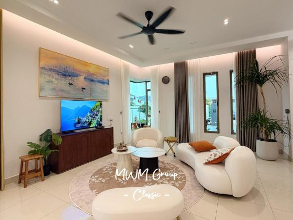 Kluang Tasik Indah Spacious Leisure Villa By Mwm - Kluang