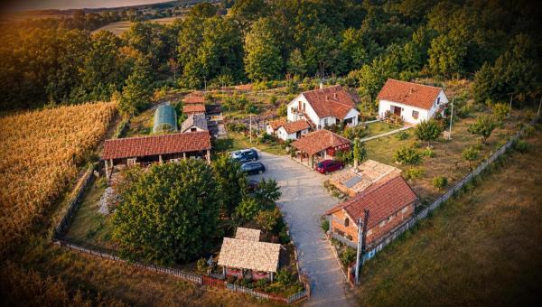 La Corte Delle Rose Ub - Serbia