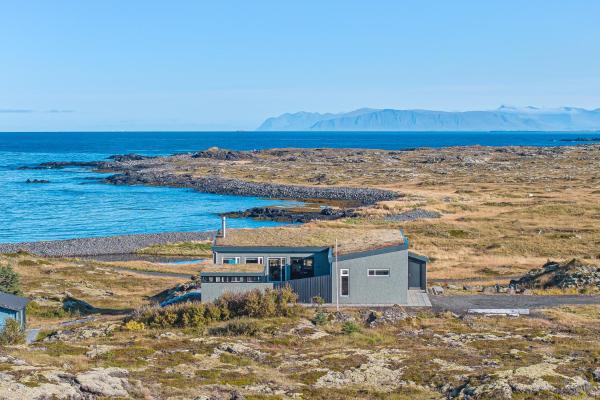 Hvassahraun Cabin By The Sea - 冰島