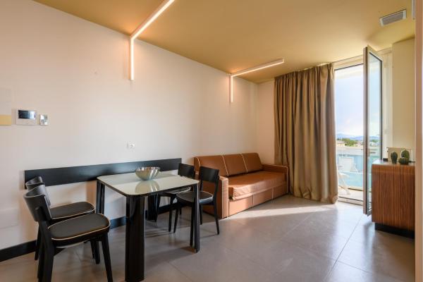 Guesthost - Modern Seaside Apartment In Rimini - Bellaria-Igea Marina