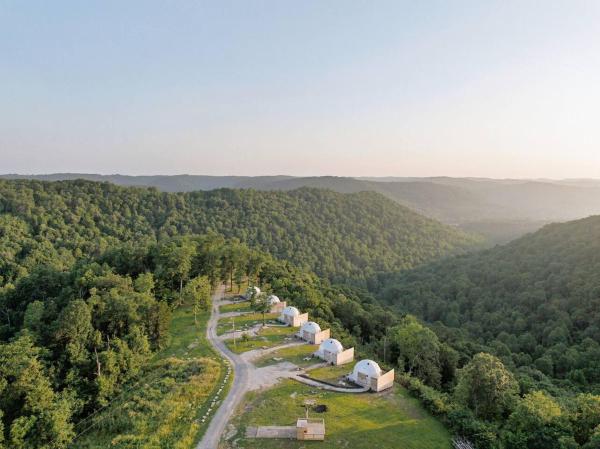 "Pineview Peak" The Overlook Lux Dome - Rrg - Irvine, KY