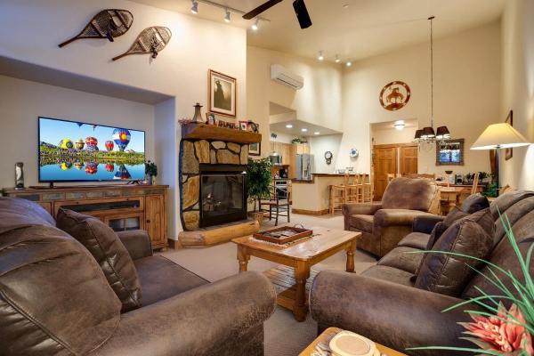 3304 Champagne Chalet - 2 Bedroom 2 Bathroom With Resort Amenities And Top Floor Views - Steamboat Springs, CO