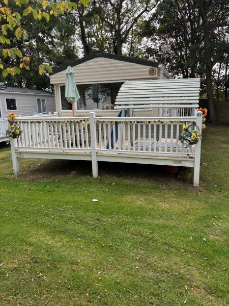 Sunflower Retreat - Morpeth
