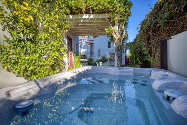 Oceanfront • Beach • Boardwalk • Hot Tub • Bbq - Davenport, CA