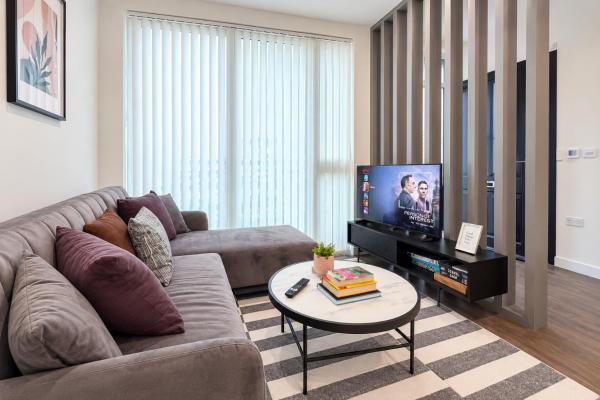 Modern Flat Near Finsbury Park & Emirates Staidum With Balconies - Barnet