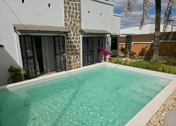 Villa Cosy Avec Piscine Talatamaty - Antananarivo