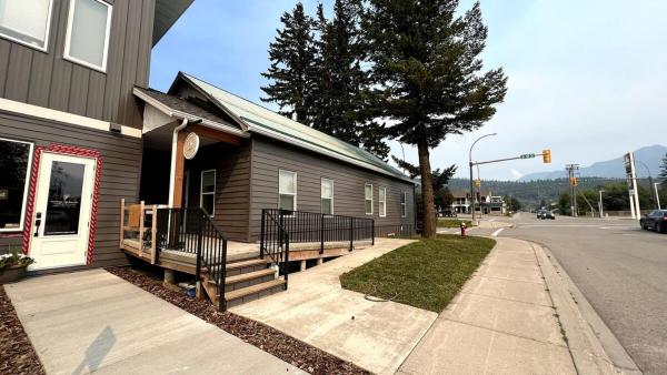 Newly Renovated 4 Bdrm House By Stayin - Fernie