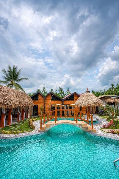 Casa Sereno Spring Resort - Irosin
