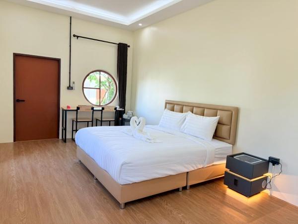 พายอาร์ ทู รีสอร์ท 25 ชั่วโมง - Kaeng Khoi