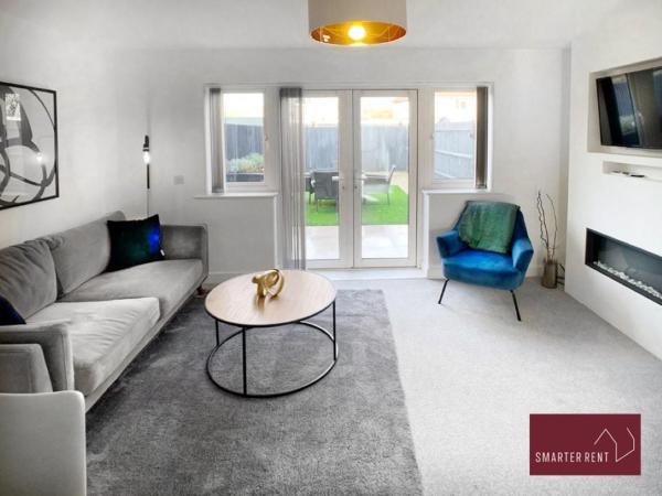 High Wycombe - Garden Parking 2bed - 馬洛