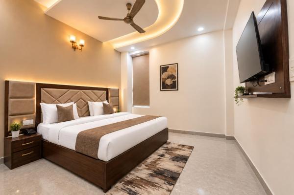 The Sunheaven Hotel - New Chandigarh