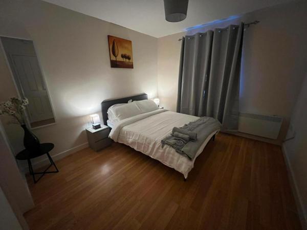 First Floor One Bedroom Apartment For Upto 3 - Nailsworth