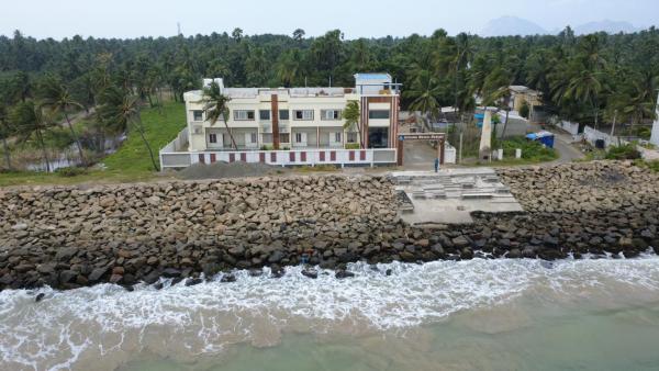 Azhagu Beach Resorts - Kanyakumari