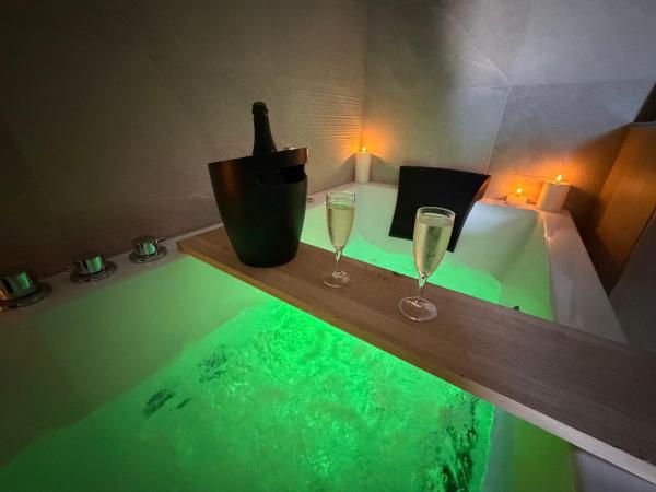 Suite Romantique Avec Balnéothérapie - Châtellerault