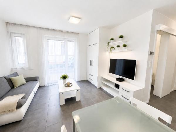 Central Seven Apartman - Free Parking - Győr