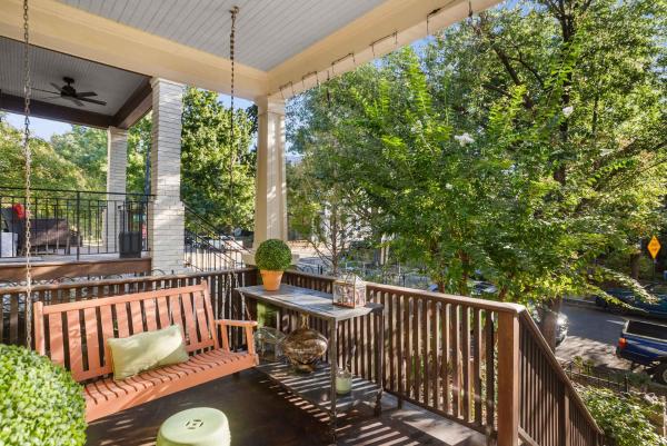 Sojourn 3bd On Capitol Hill With Parking Backyard - Alexandria, VA