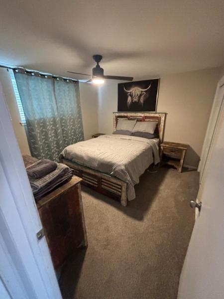 Great Place For A Low Price! Red Rocks! Downtown! - Lakewood, CO