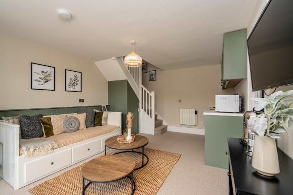 Rural Cotswold-edge Barn 2 Bed Sleeps 4 - Banbury
