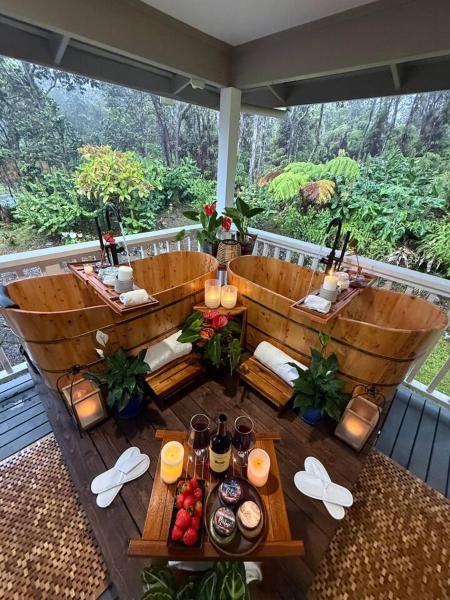 Ohia Lehua Hale-hot Tub-fireplace-fire Table - Volcano, HI